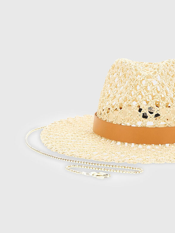 Fedora straw hat brand GUESS — Globalbrandsstore.com/en