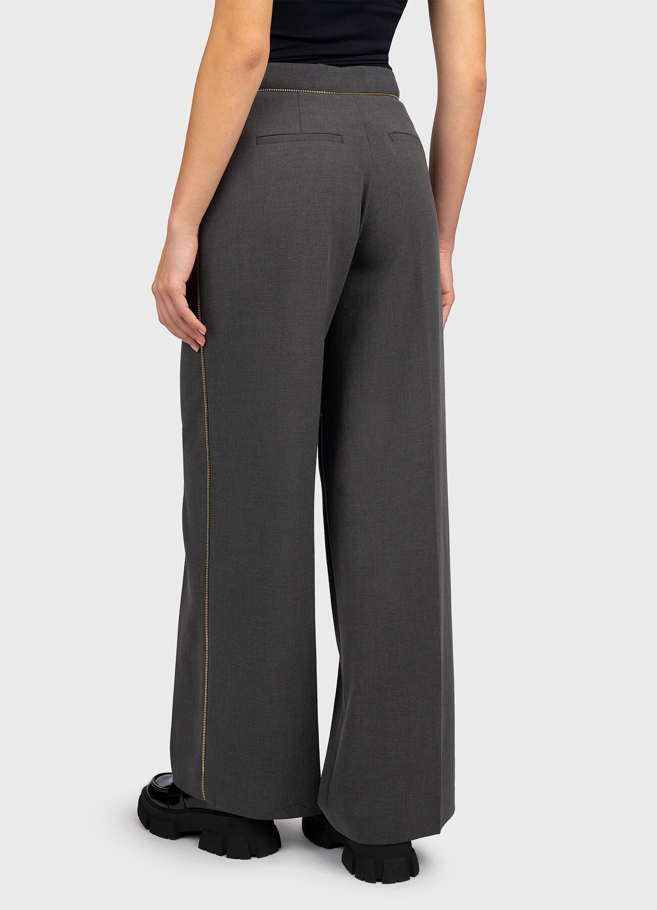 Панталон от вискозен бленд с широки крачоли на марката BLUGIRL ...