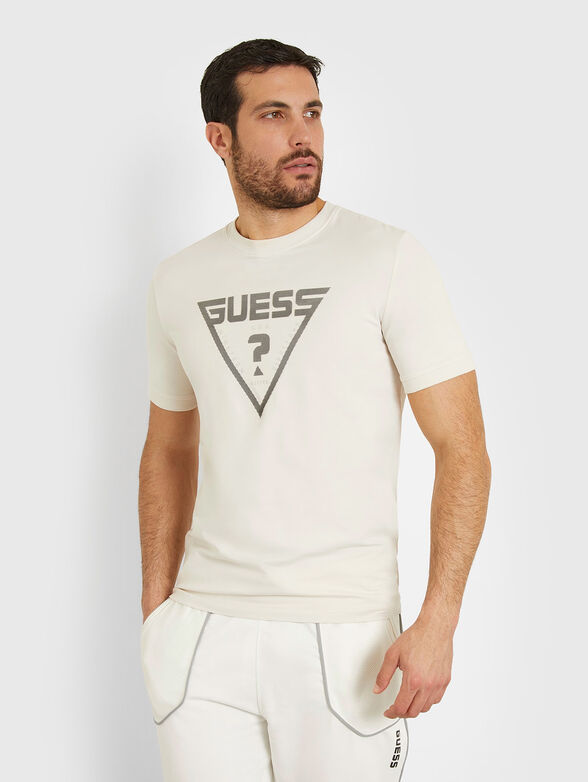 QUEENCIE black T-shirt with contrast logo print brand GUESS ...