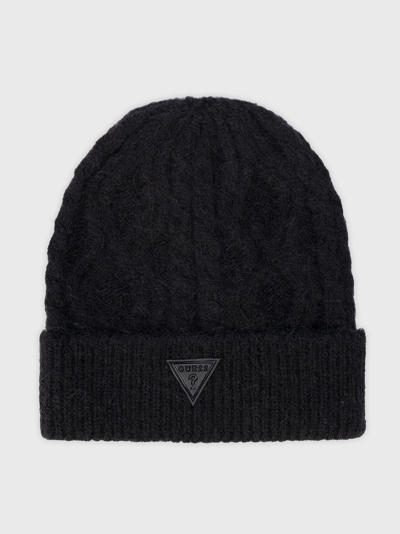 Knitted hat with triangular logo brand GUESS — Globalbrandsstore.com/en
