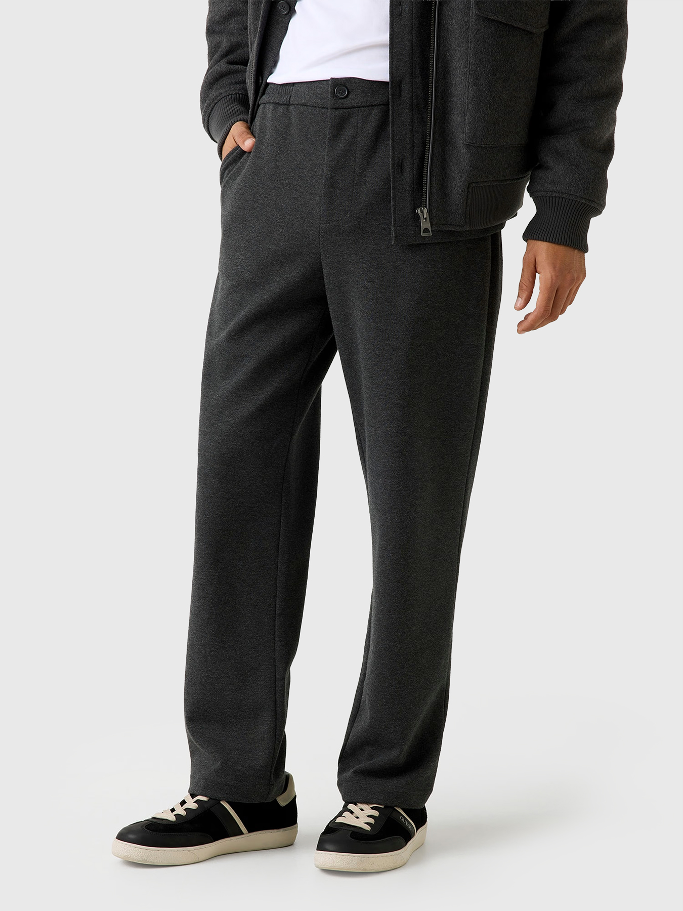 DANIEL dark gray trousers brand GUESS — Globalbrandsstore.com/en