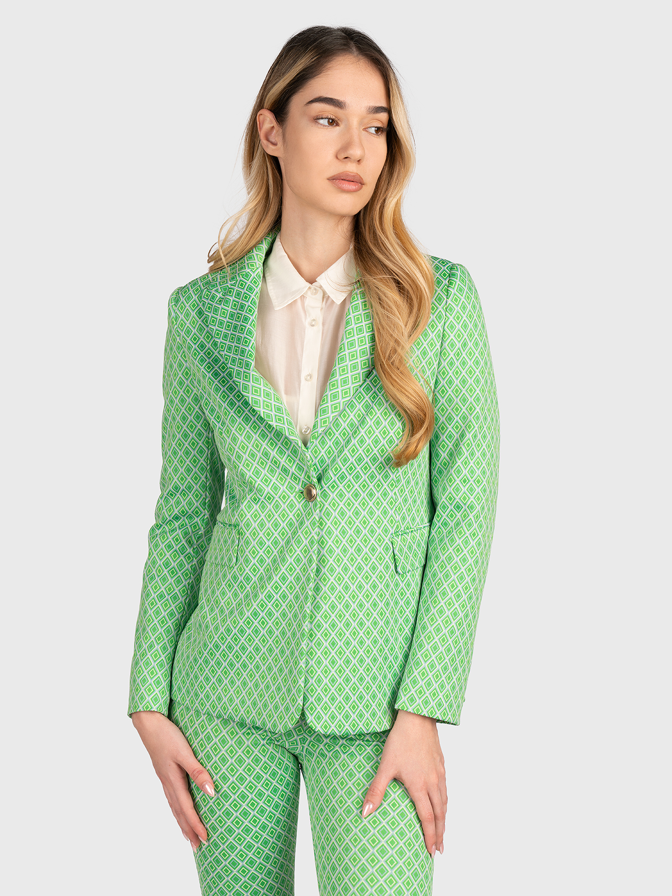 Green blazer with geometric motifs brand LIU JO — Globalbrandsstore.com/en
