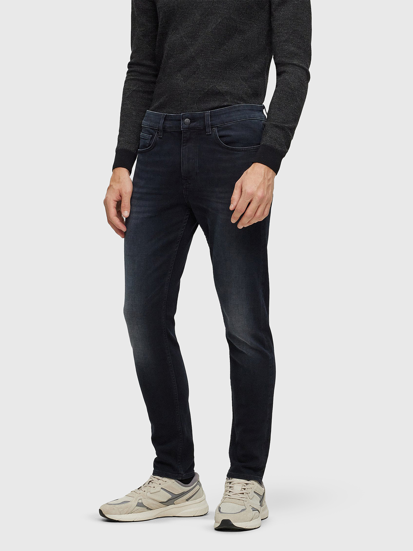 Dark blue slim-fit jeans brand BOSS — Globalbrandsstore.com/en