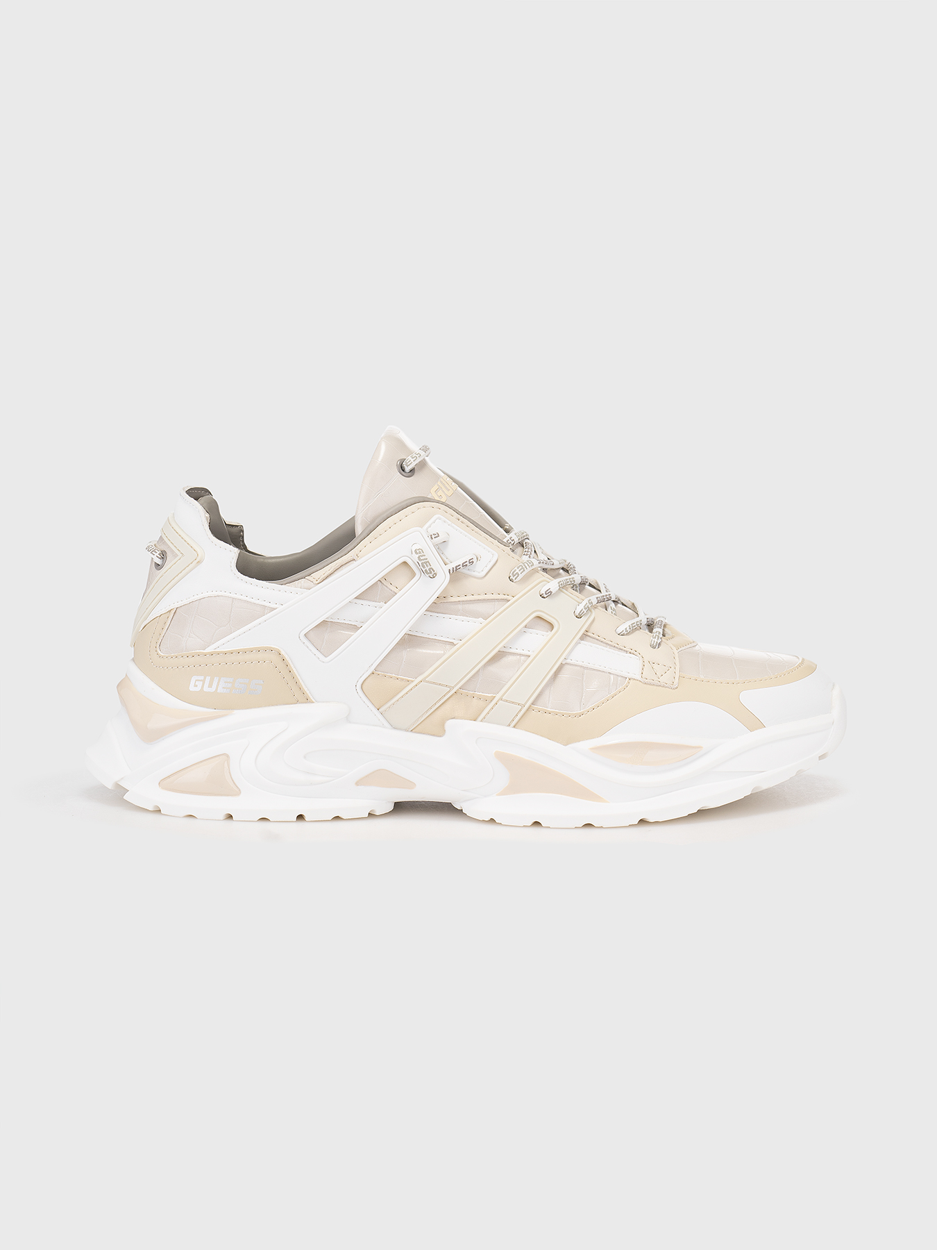 BELLUNO sneakers brand GUESS — Globalbrandsstore.com/en