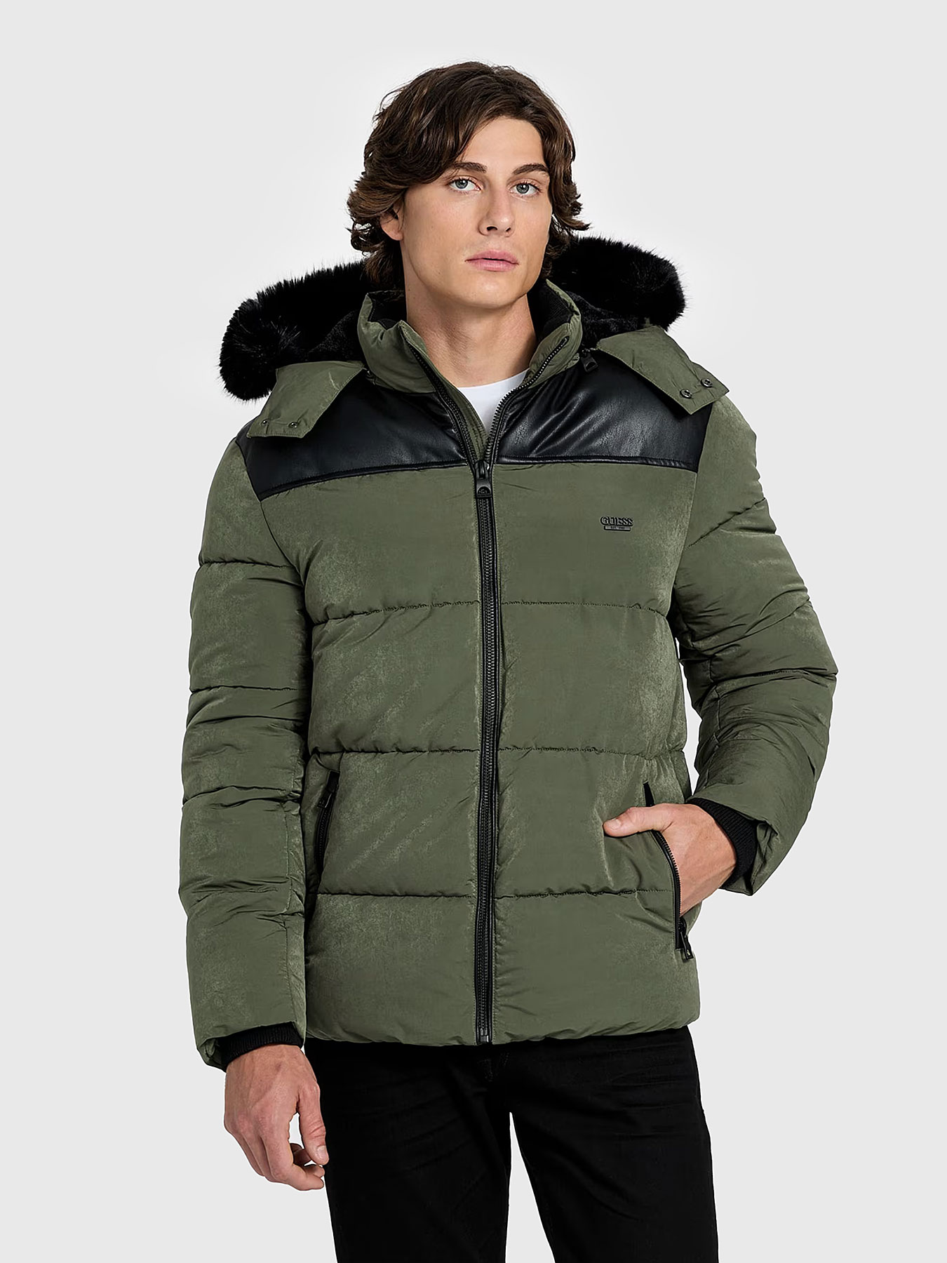 Hooded padded jacket brand GUESS — Globalbrandsstore.com/en
