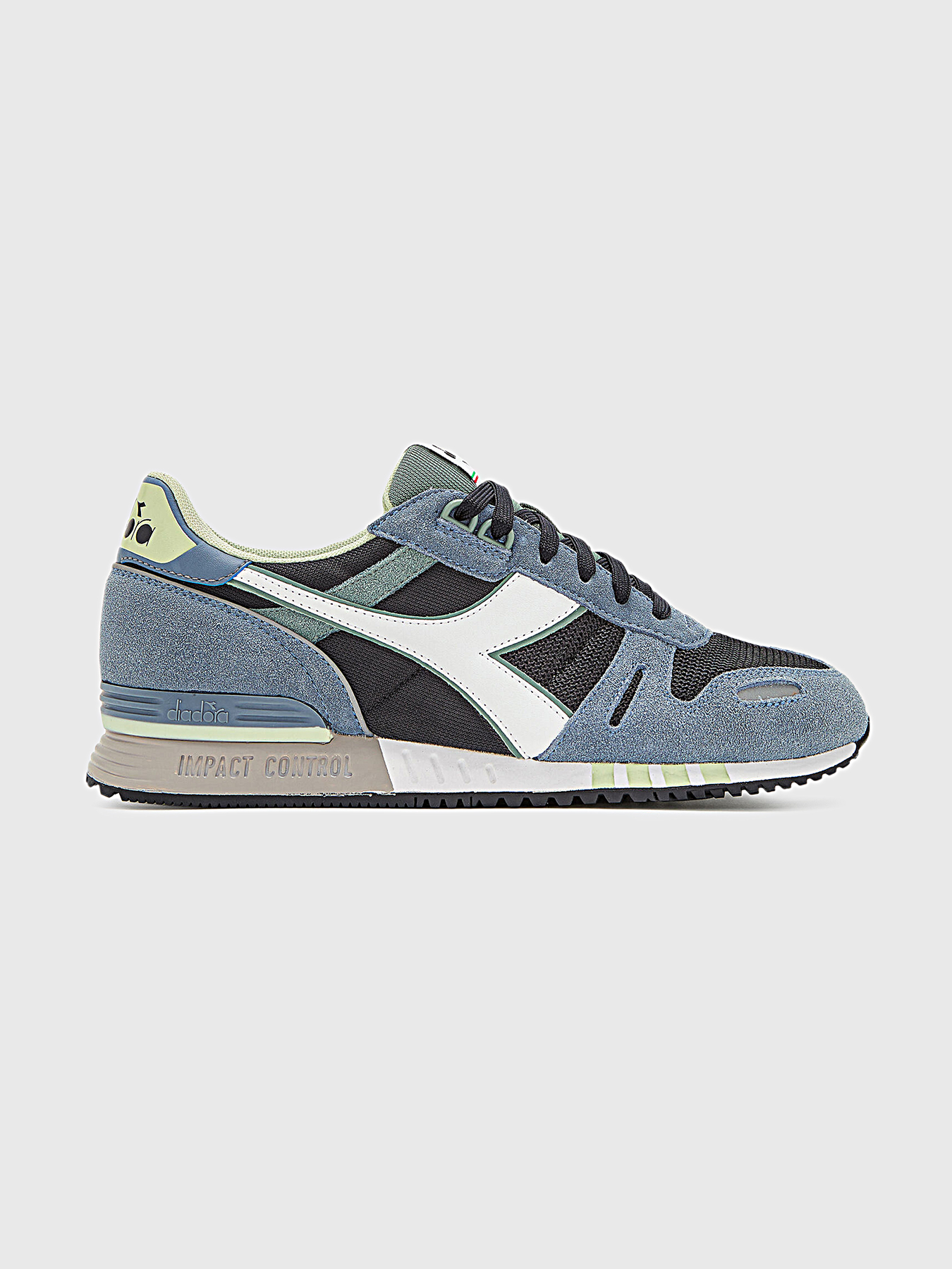 TITAN Sneakers brand DIADORA — Globalbrandsstore.com/en