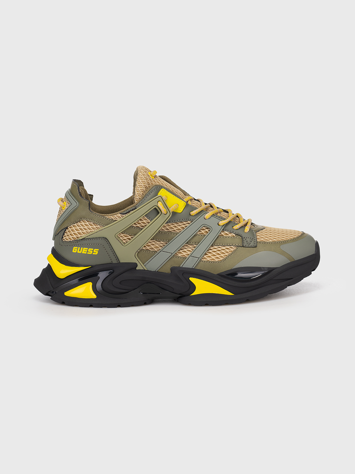 BELLUNO sports shoes brand GUESS — Globalbrandsstore.com/en