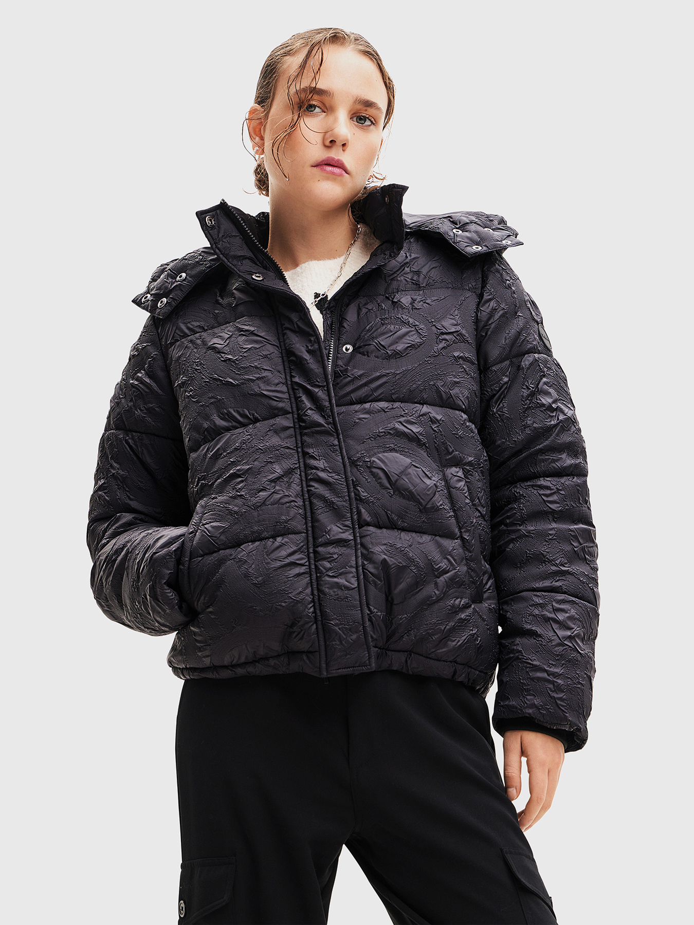 Black textured jacket brand DESIGUAL — Globalbrandsstore.com/en