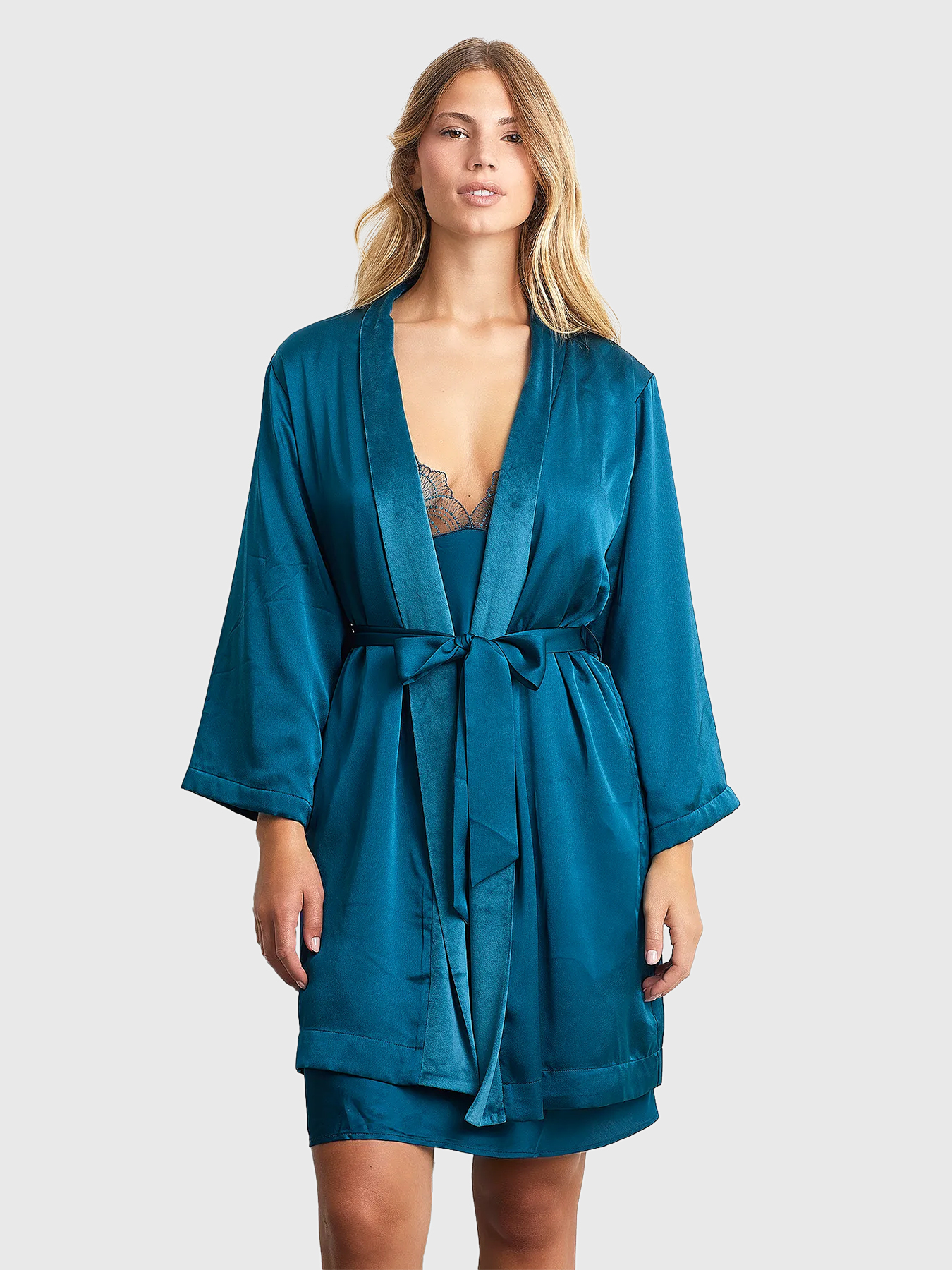 EMERALD TOUCH robe in black brand YAMAMAY — Globalbrandsstore.com/en