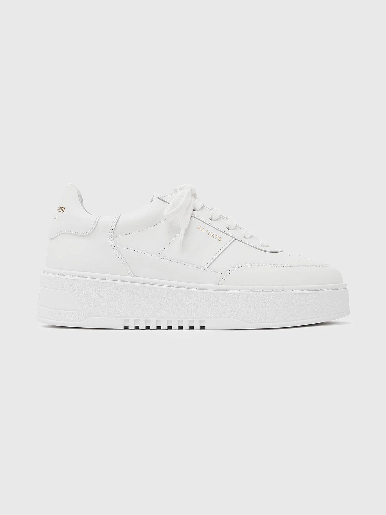 Sports shoes made of genuine leather brand AXEL ARIGATO ...