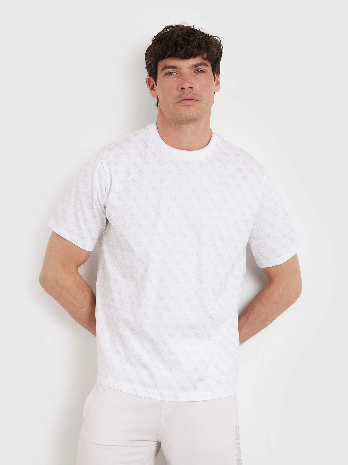 JESSEN T-shirt with 4G monogram logo brand GUESS — Globalbrandsstore.com/en