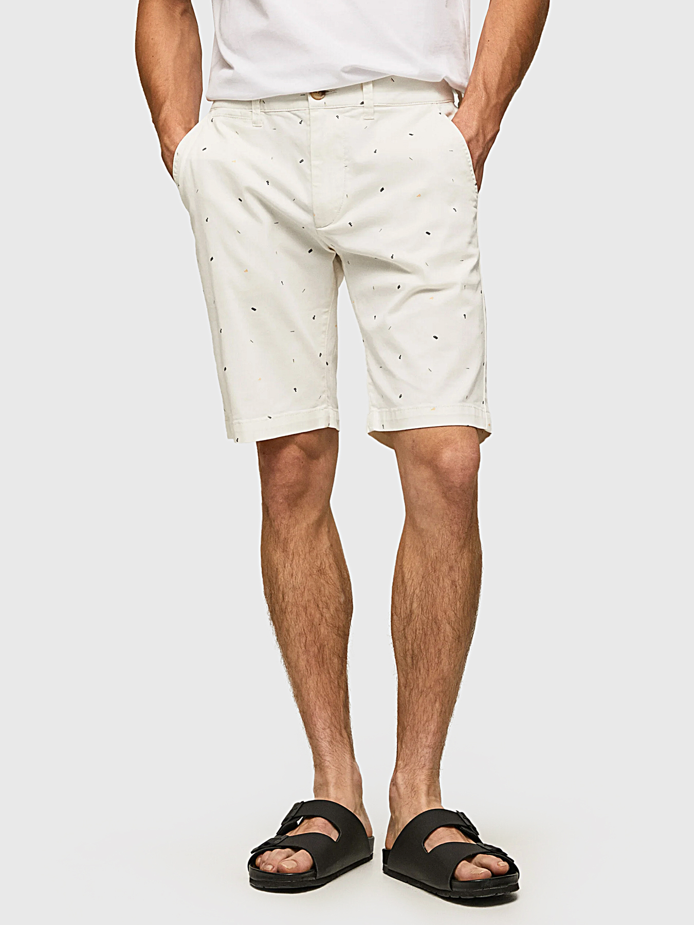 MC QUEEN shorts with accent details brand Pepe Jeans ...